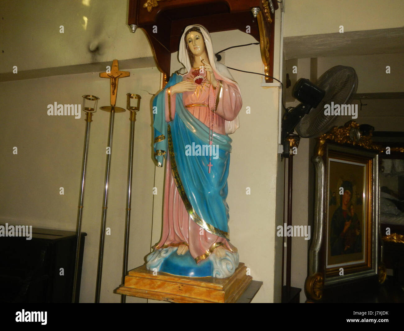 The Santisima Trinidad Parish Church, located on Estrada Dian Streets ...