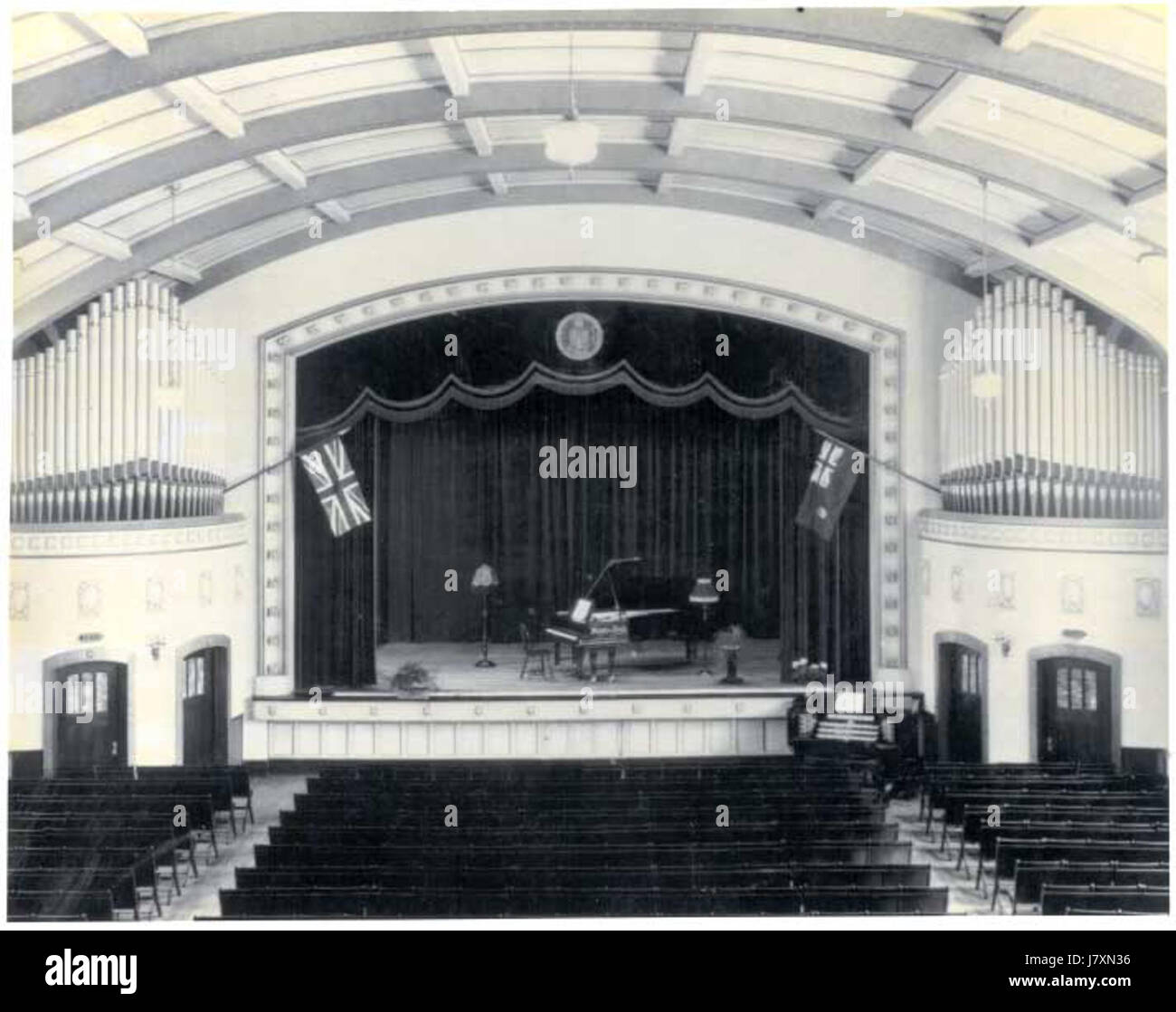 Darke building hi-res stock photography and images - Alamy