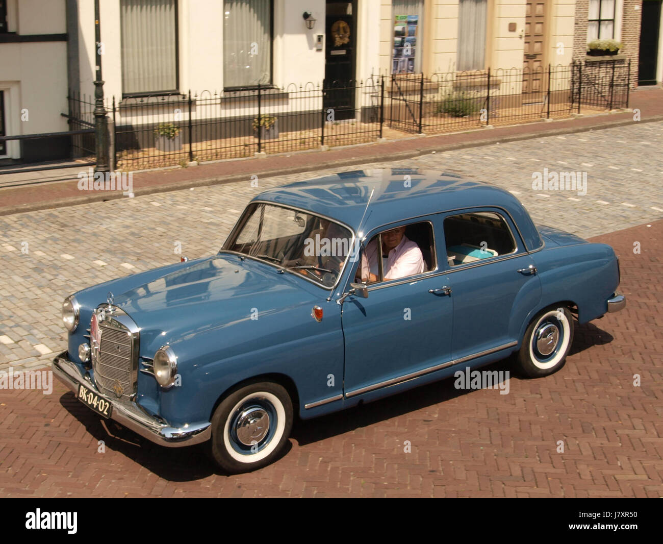 1960 mercedes benz 190 hi-res stock photography and images - Alamy
