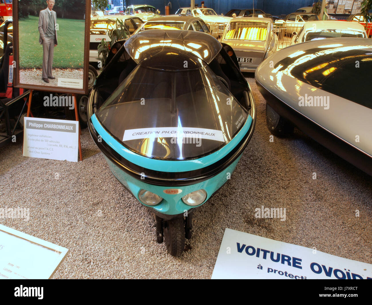 Ellipsis vintage hi-res stock photography and images - Alamy