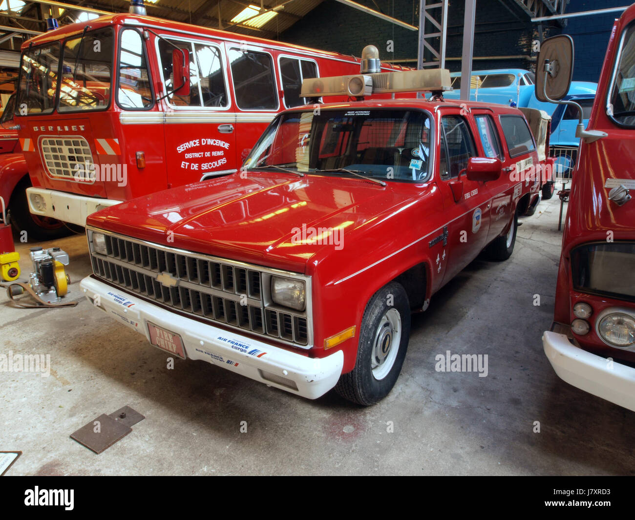 1981 Chevrolet Suburban pic1 Stock Photo - Alamy
