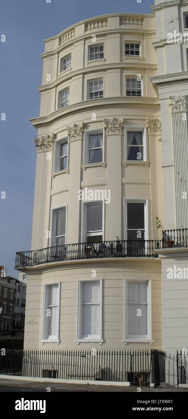 Brighton line drawing hi-res stock photography and images - Alamy