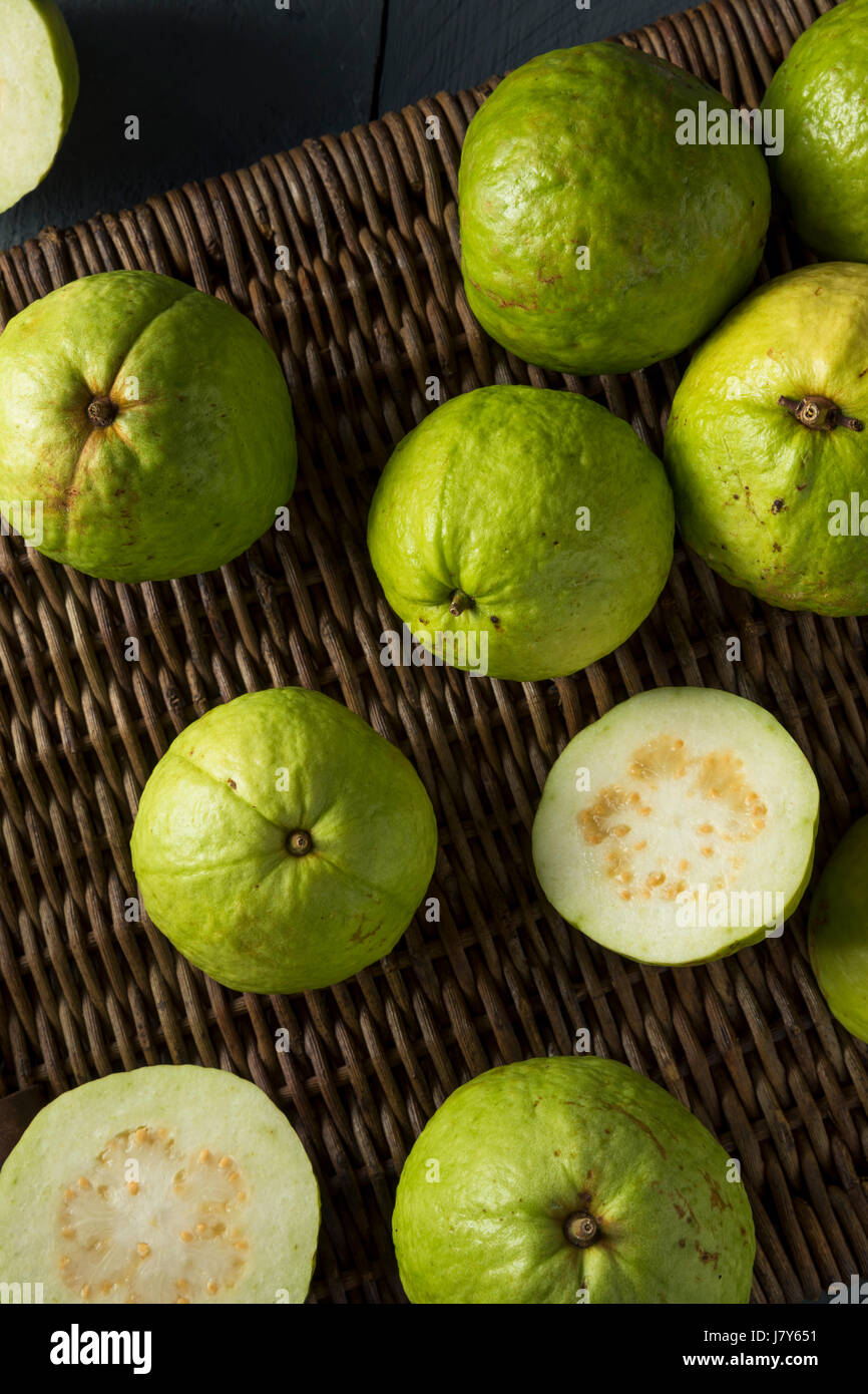 Large guavas hi-res stock photography and images - Alamy
