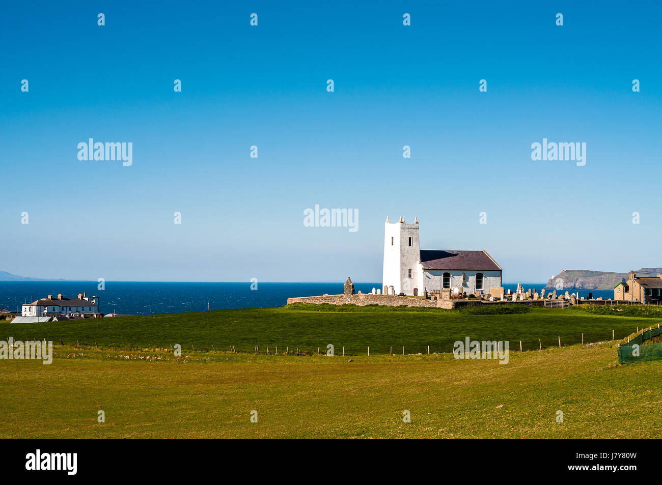 Ballintoy village ireland hi-res stock photography and images - Alamy