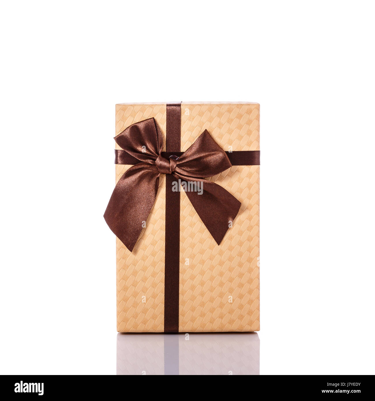 New color gift box with ribbon. Studio shot isolated on white ...