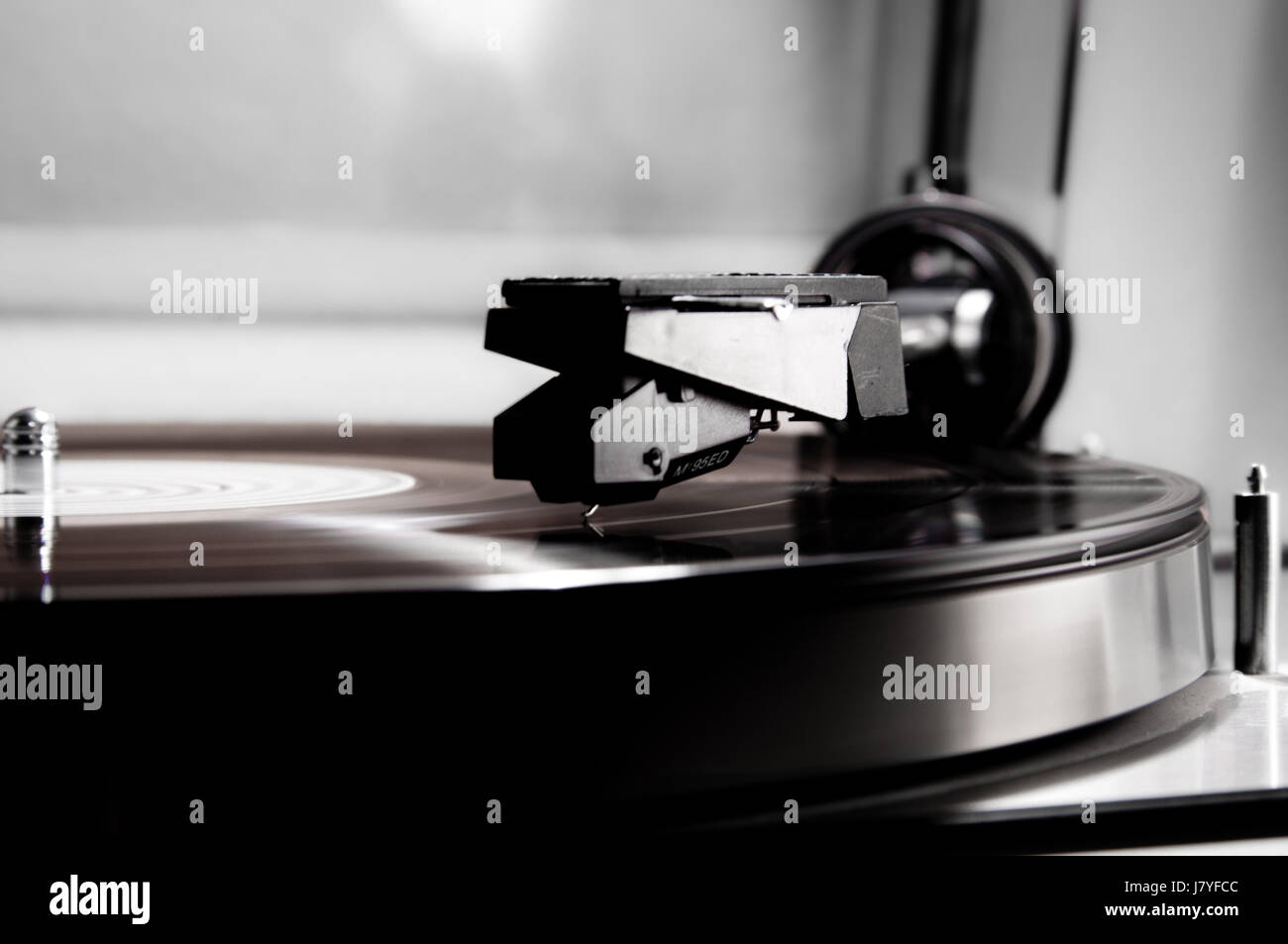 music classical record vinyl record player old-fashioned worn outdated ...