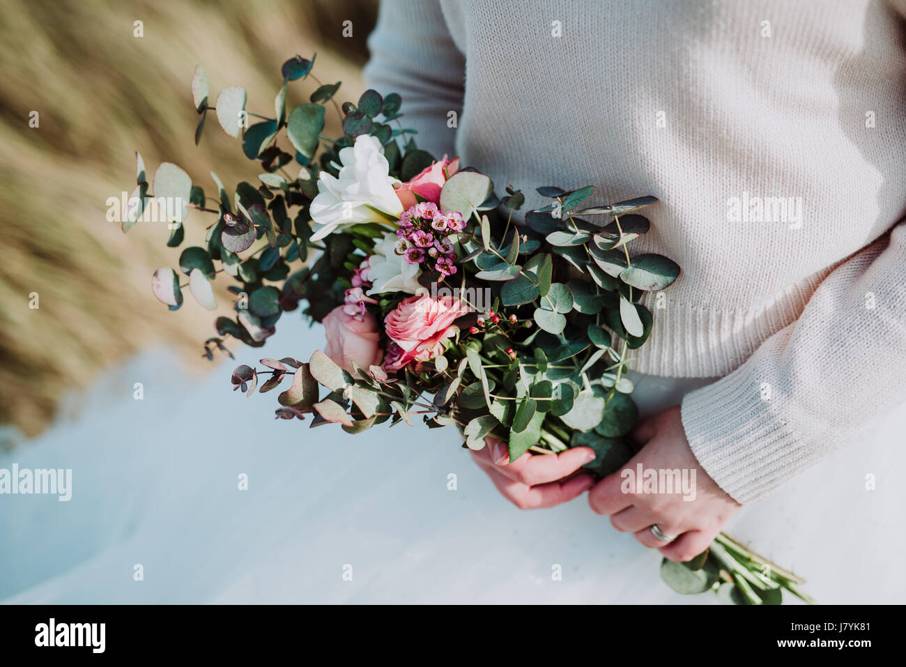 Bride holding beautiful wedding bouquet Stock Photo - Alamy