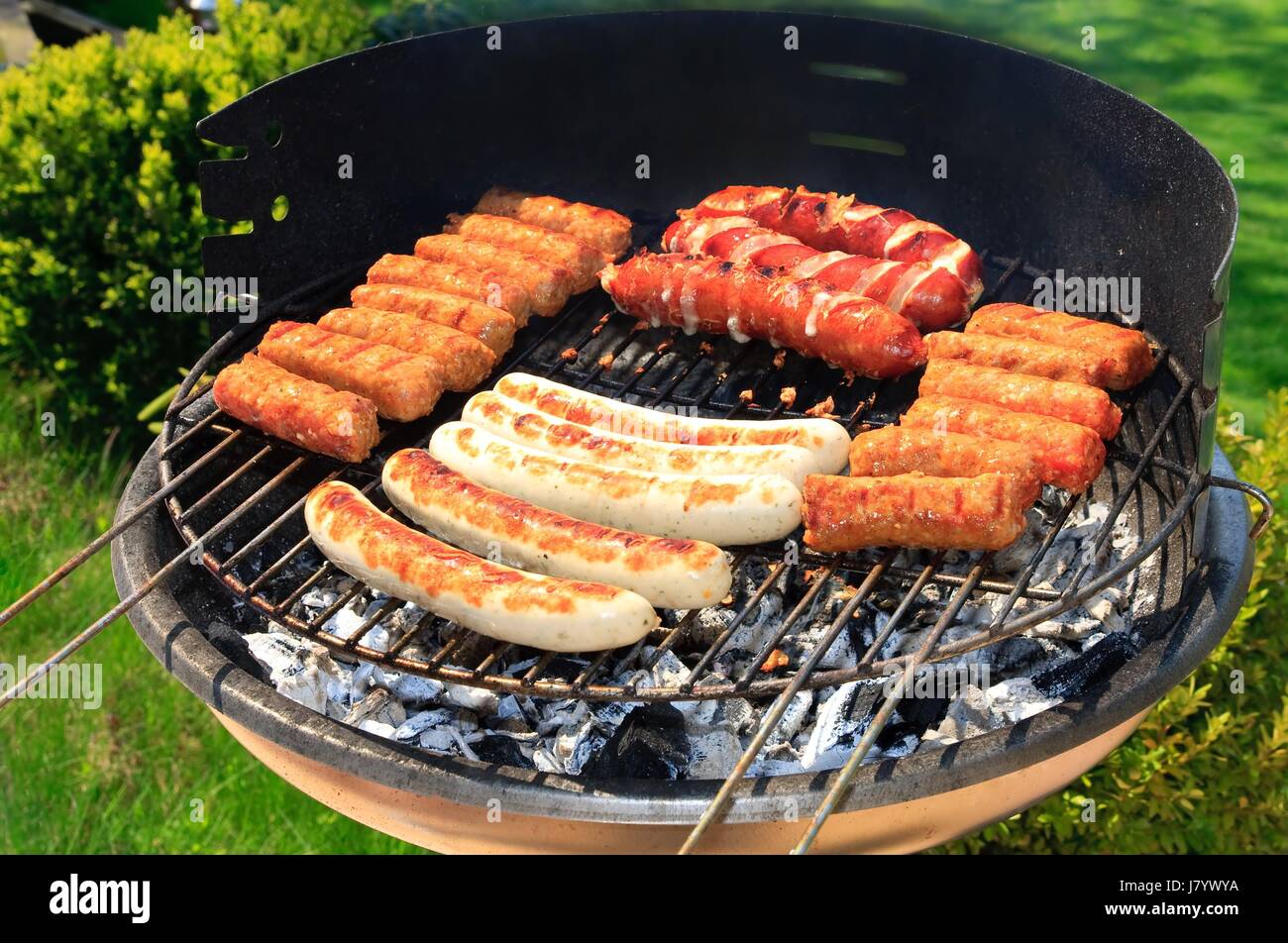 Smoking iron bar hi-res stock photography and images - Alamy