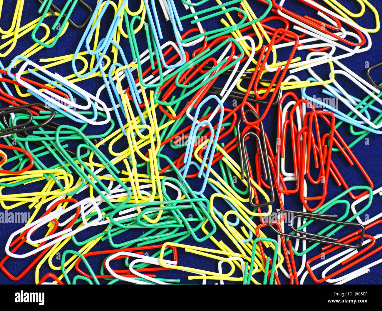 paperclips closeup - paperclips Stock Photo - Alamy