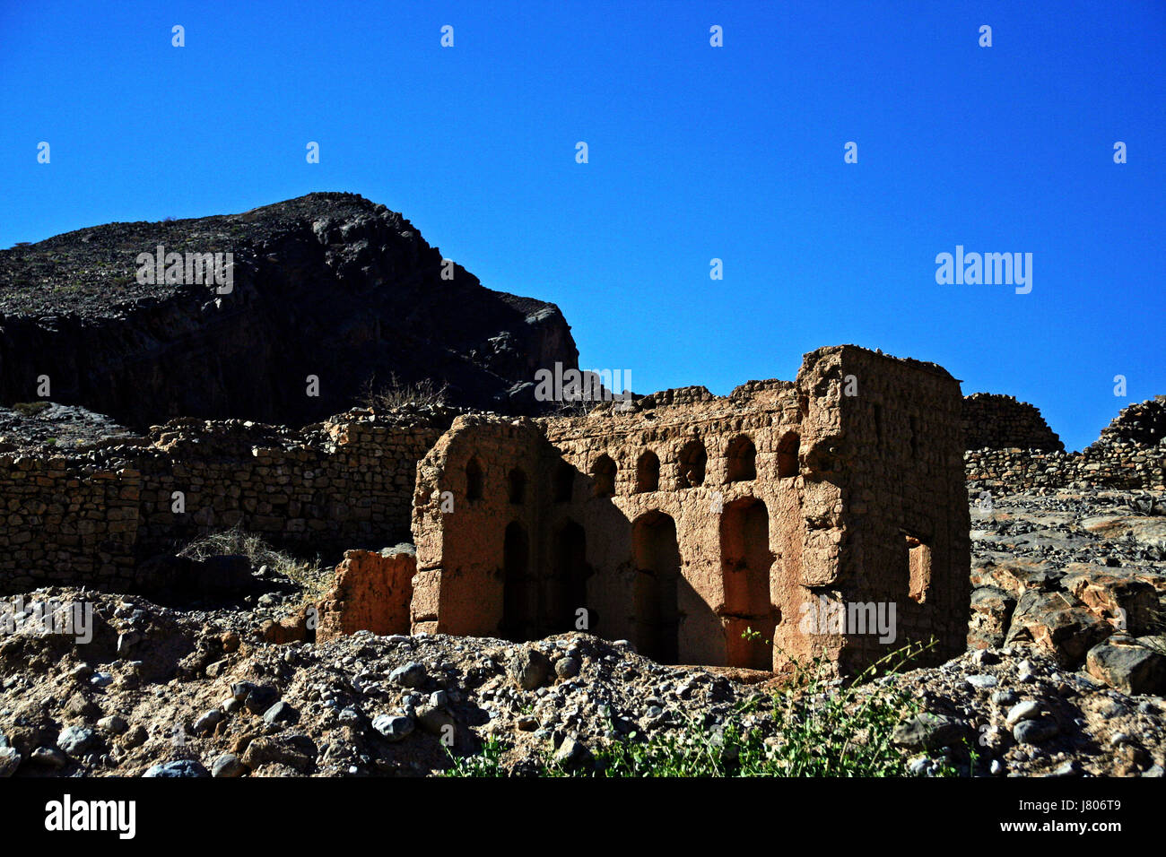 Mud brick middle east hi-res stock photography and images - Alamy