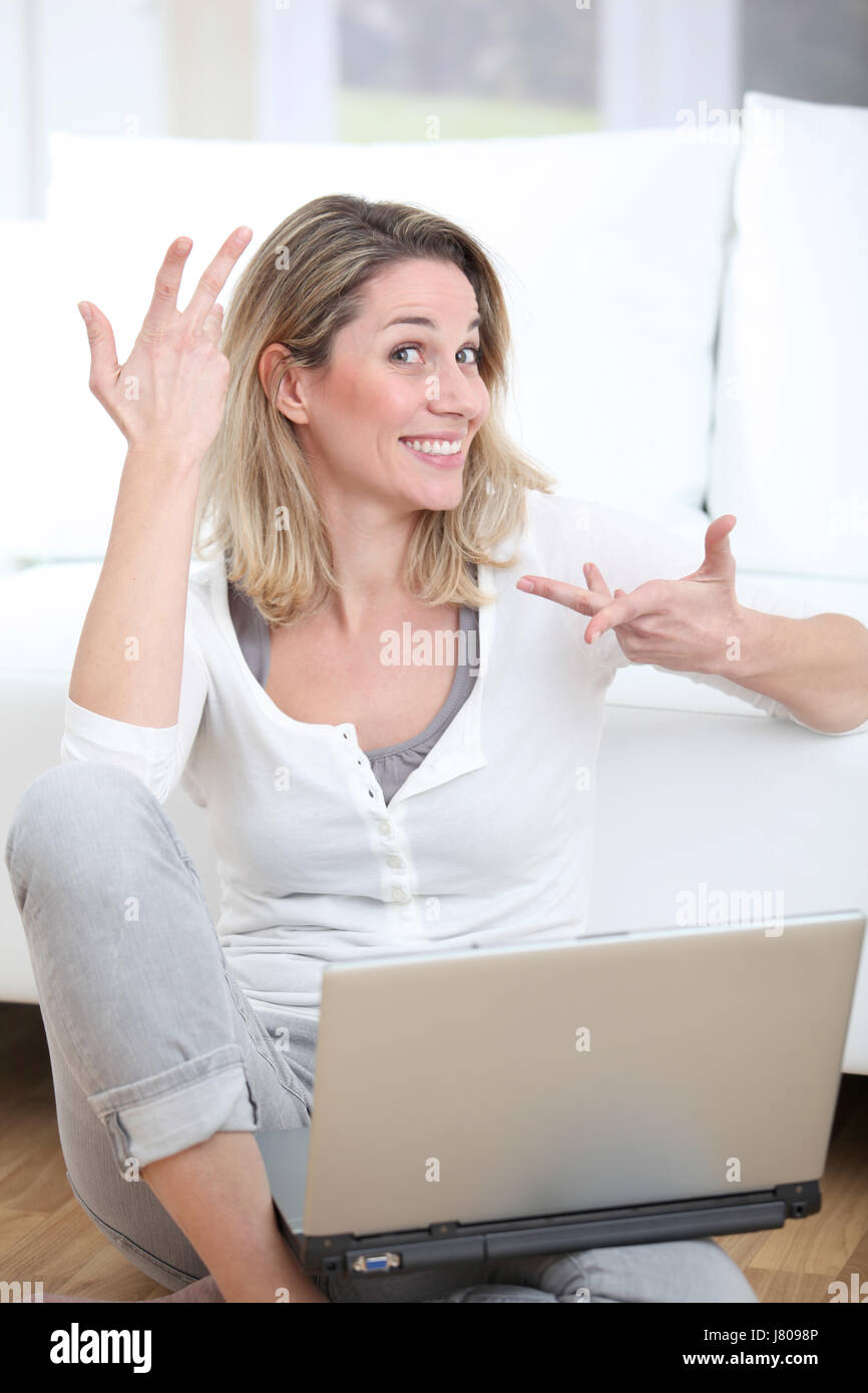 woman laptop notebook computers computer laugh laughs laughing twit ...