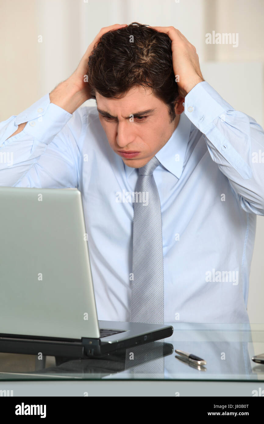 office laptop notebook computers computer laugh laughs laughing twit ...