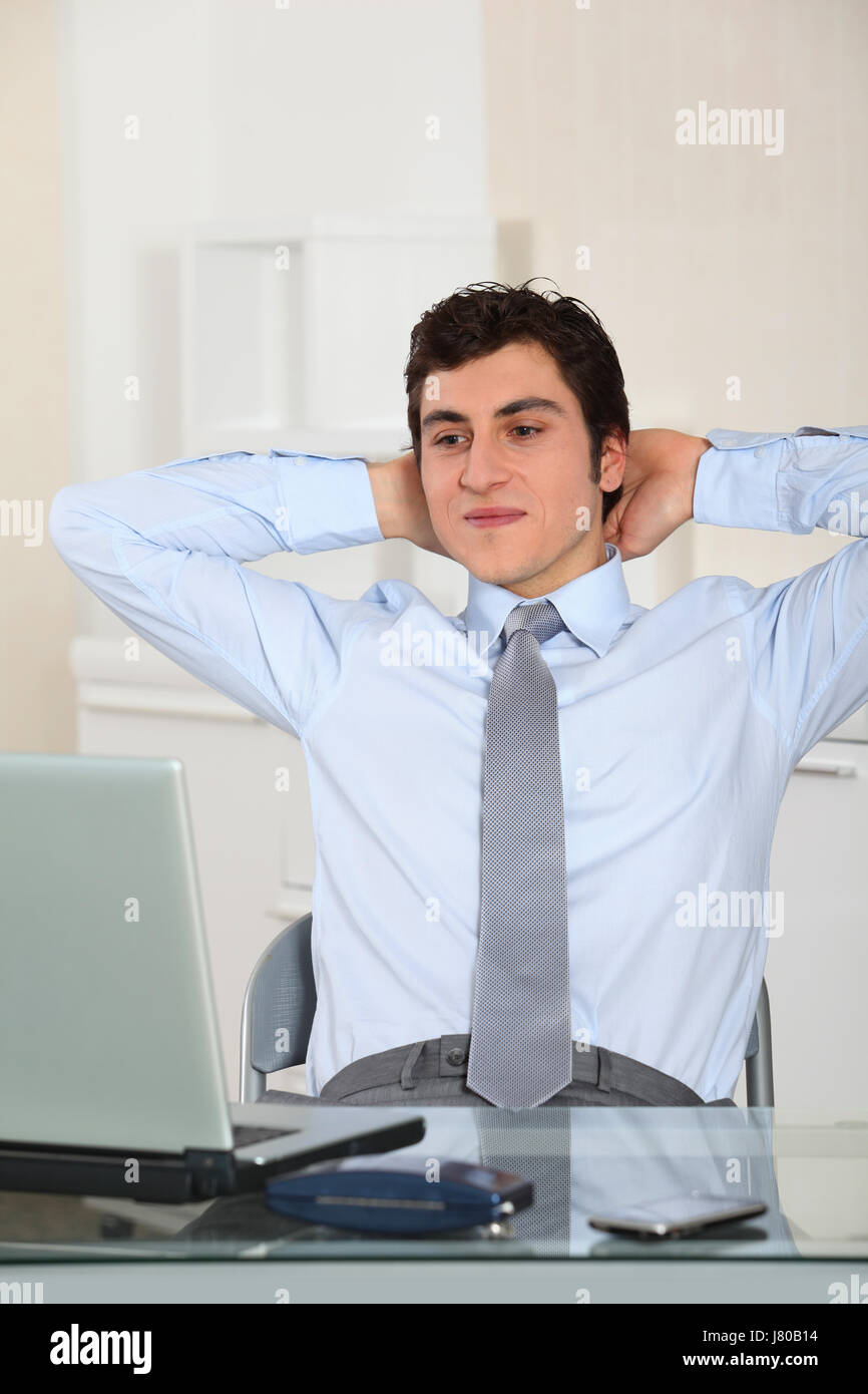 office laptop notebook computers computer laugh laughs laughing twit ...