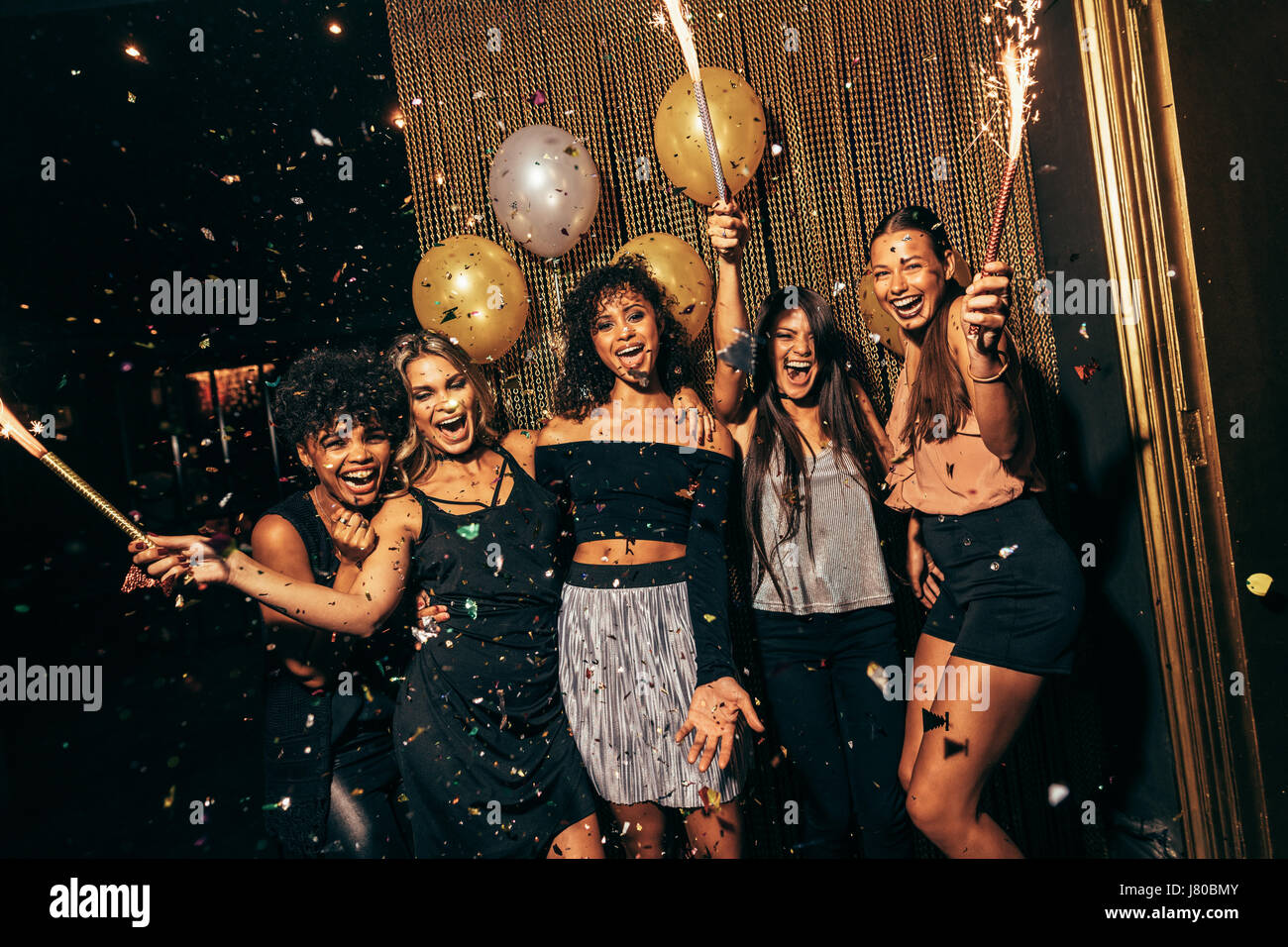 Night club partying girls hi-res stock photography and images - Alamy