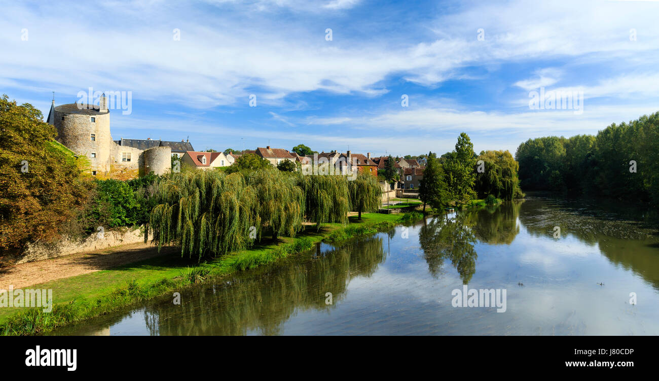 France, Indre, Regional Natural Park of Brenne, Ingrandes, the village ...