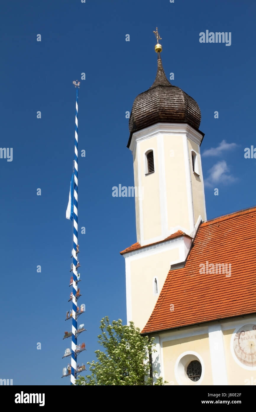 folk festival bavaria tradition Octoberfest establish maypole blue ...