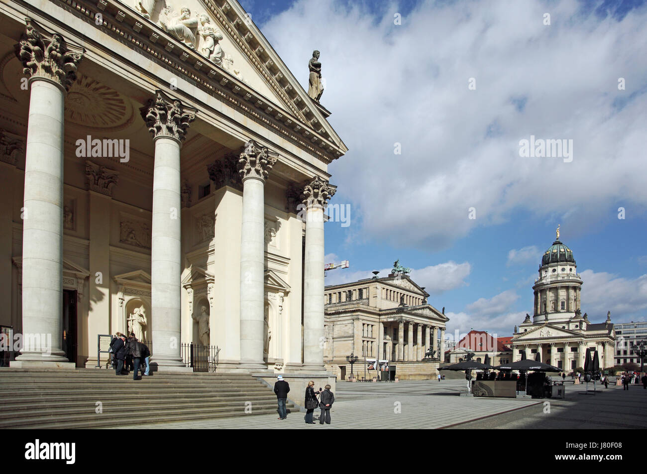 berlin square capital building buildings historical cathedral columns ...