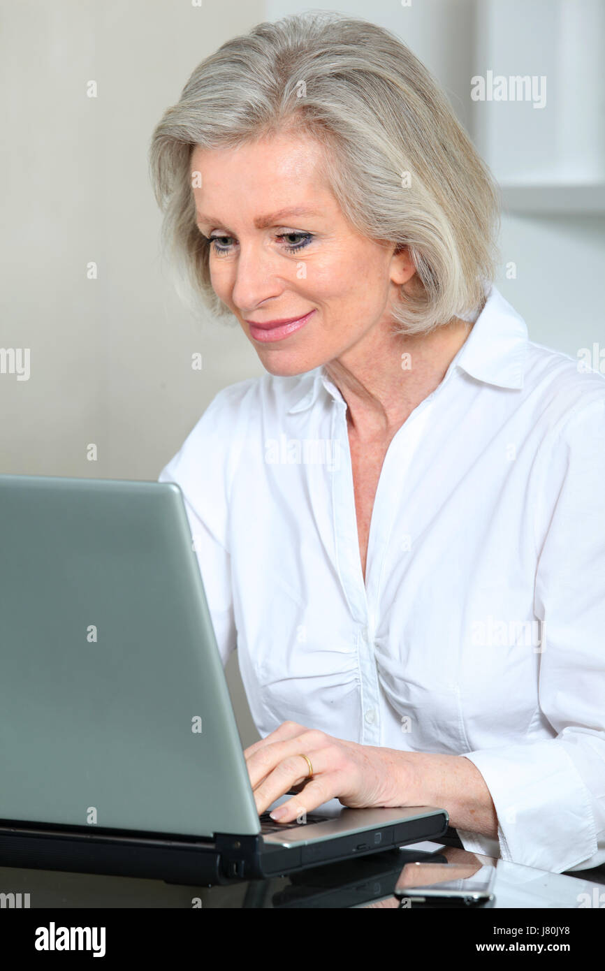 office laptop notebook computers computer laugh laughs laughing twit ...