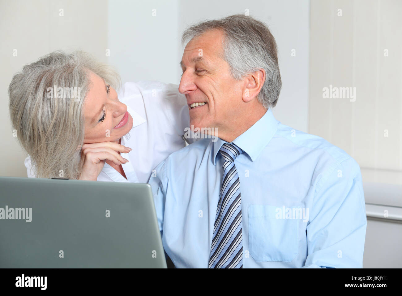 office laptop notebook computers computer laugh laughs laughing twit ...