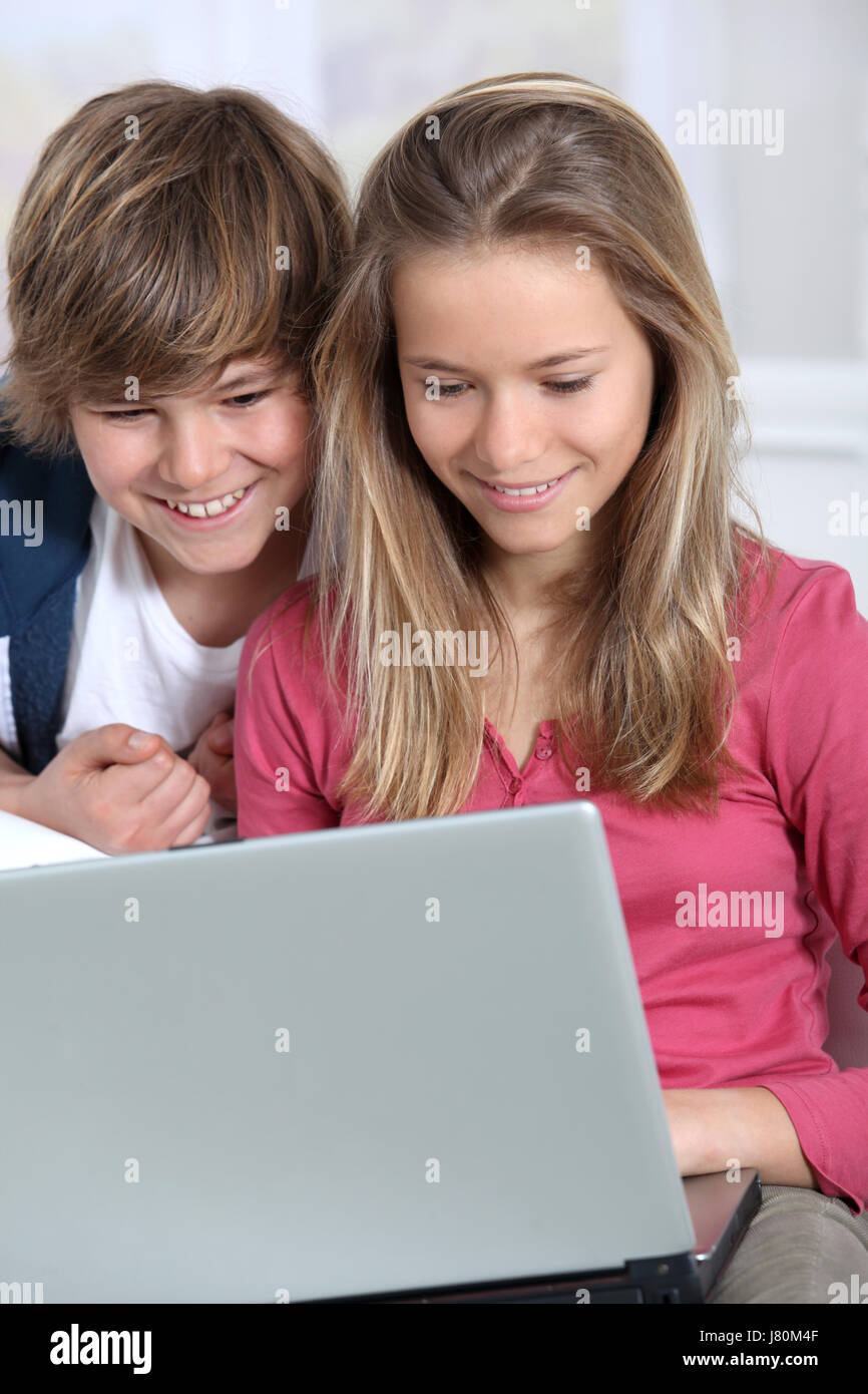 laptop notebook computers computer laugh laughs laughing twit giggle ...