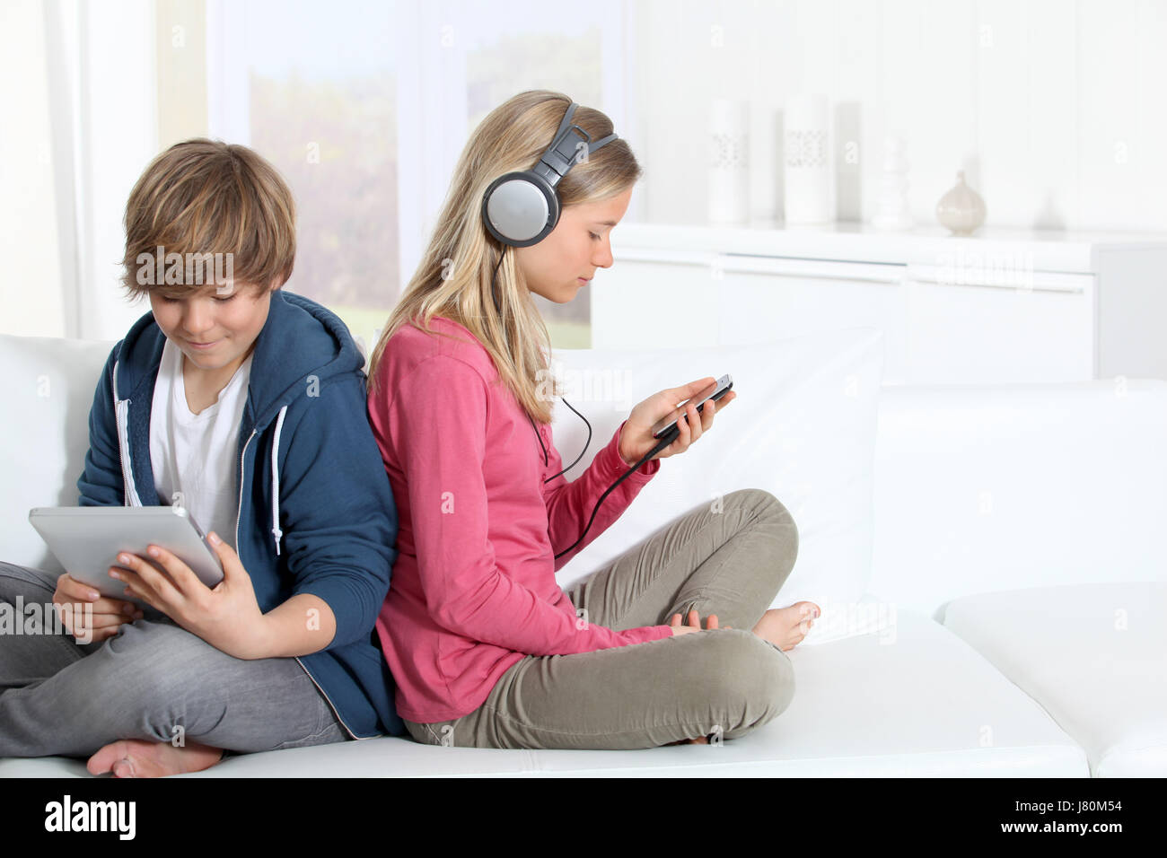 talk speaking speaks spoken speak talking chat nattering laugh laughs ...