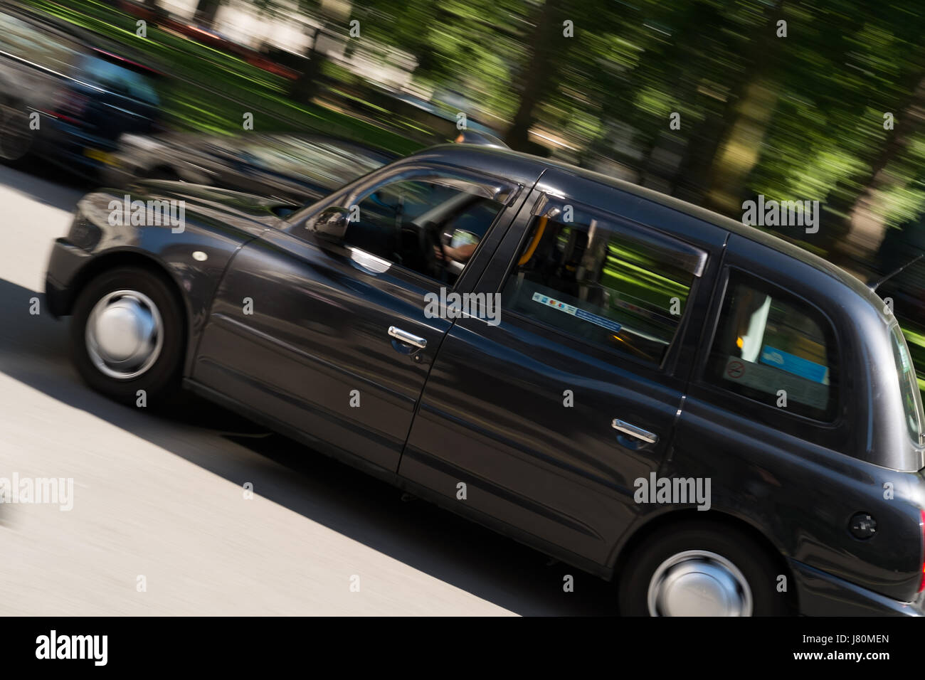 London Black cab Stock Photo - Alamy