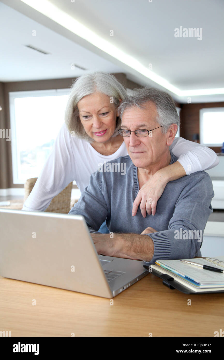 woman laptop notebook computers computer laugh laughs laughing twit ...