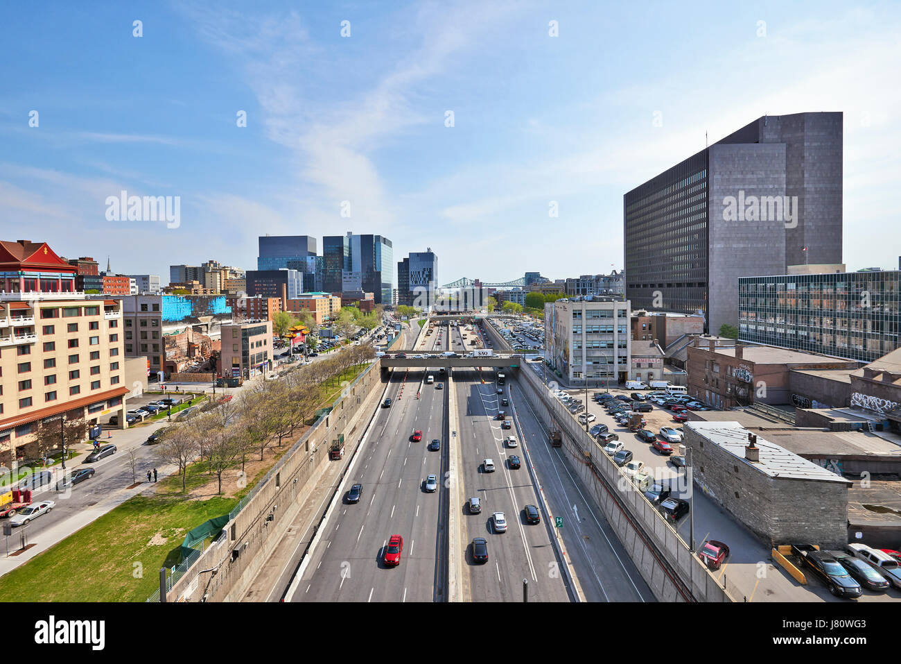 Traffic cars highway montreal hi-res stock photography and images - Alamy