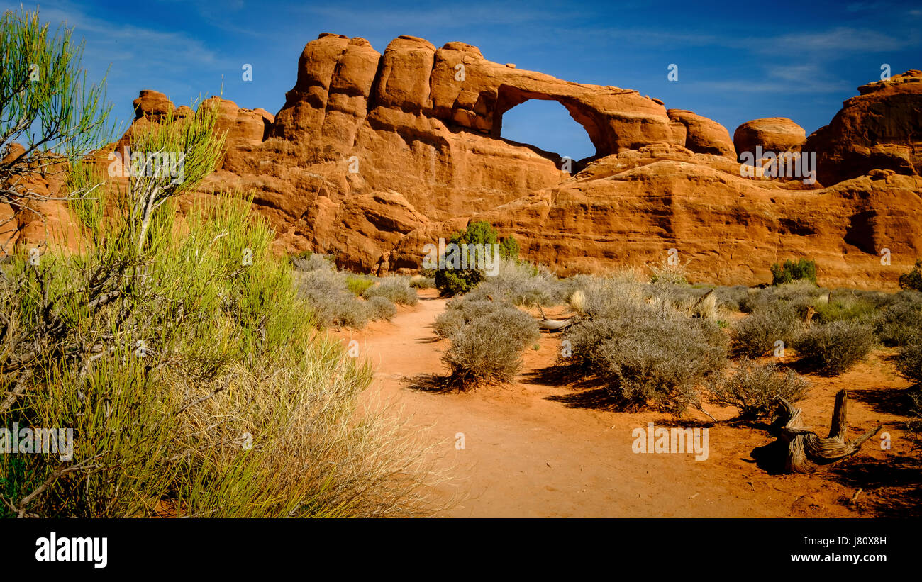 Skyline Arch, Arches National Park, Utah Stock Photo - Alamy