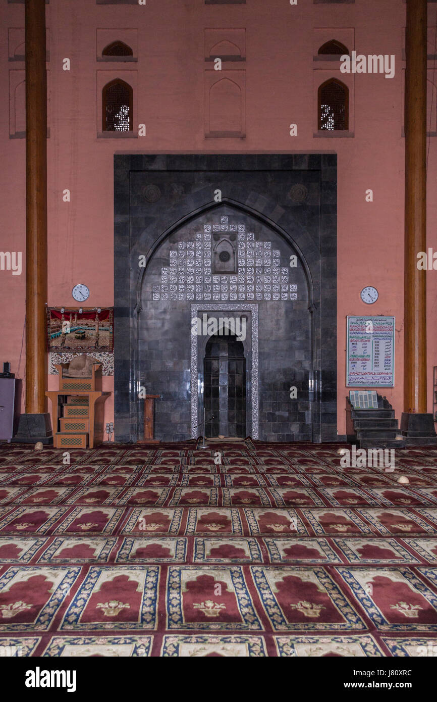 99 names of allah hi-res stock photography and images - Alamy