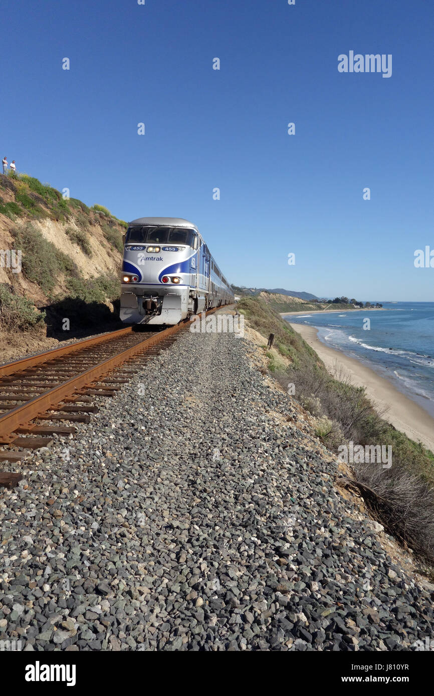 Cliff Railroad High Resolution Stock Photography and Images - Alamy