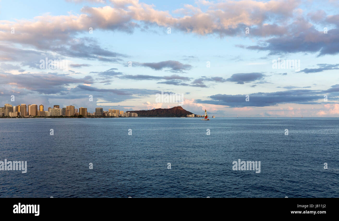 Diamond head hawaii hi-res stock photography and images - Alamy