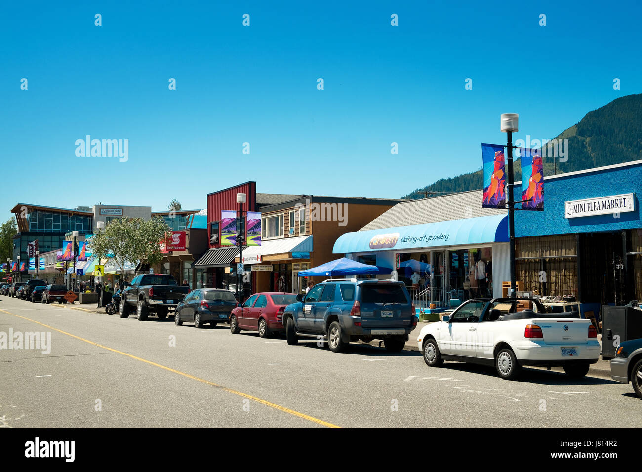 Downtown squamish hi-res stock photography and images - Alamy