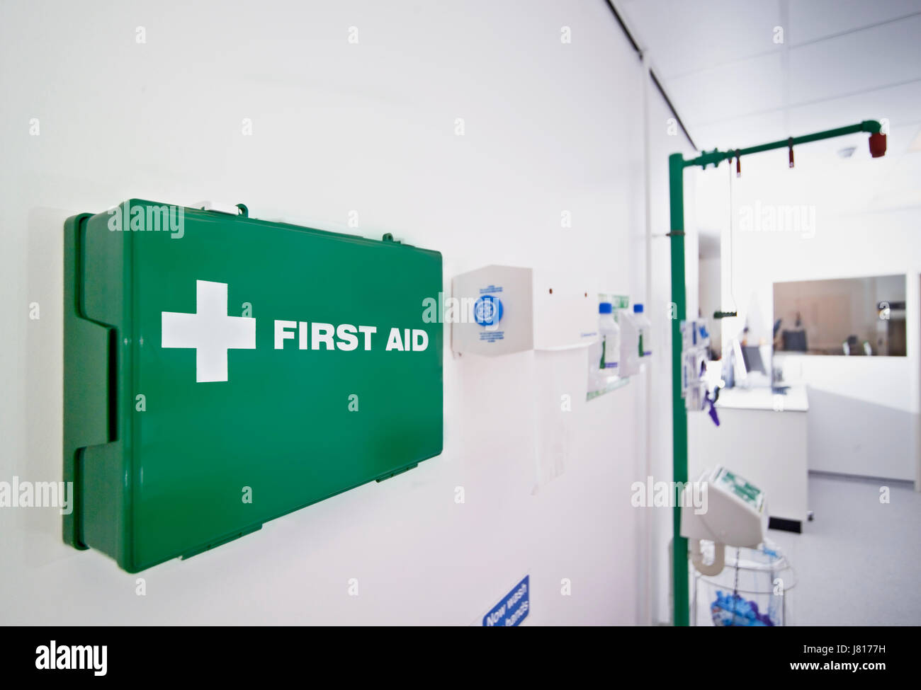 Ambulance interior uk hi-res stock photography and images - Alamy