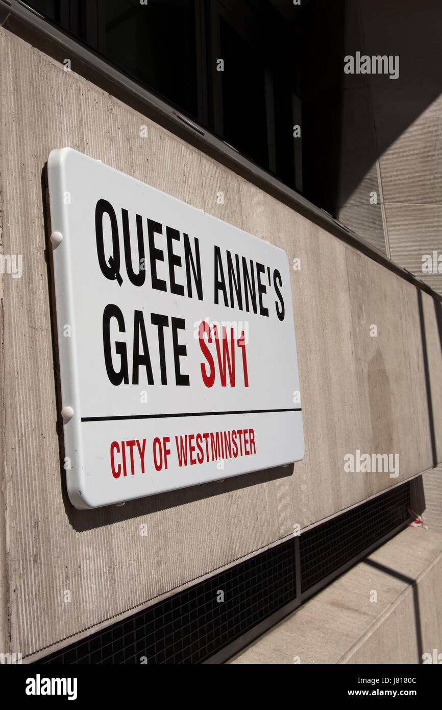 street name sign for queen annes gate, westminster, london, england ...