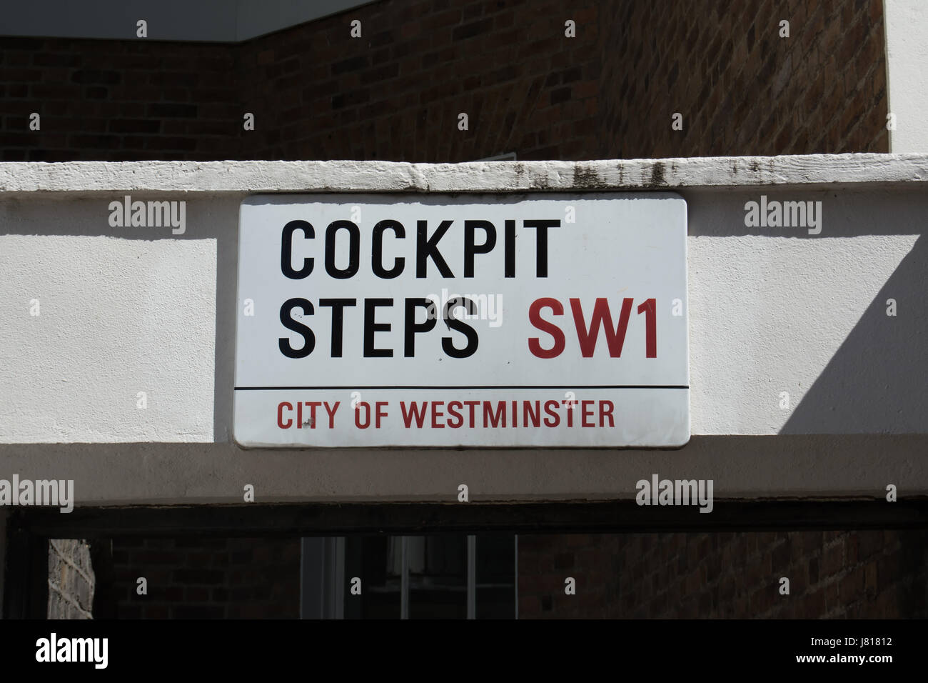 Sw1 steps hi-res stock photography and images - Alamy