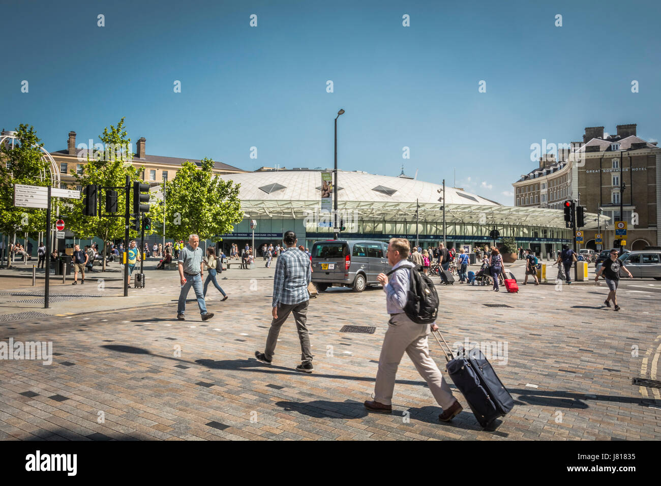 Battle Bridge Place High Resolution Stock Photography and Images - Alamy