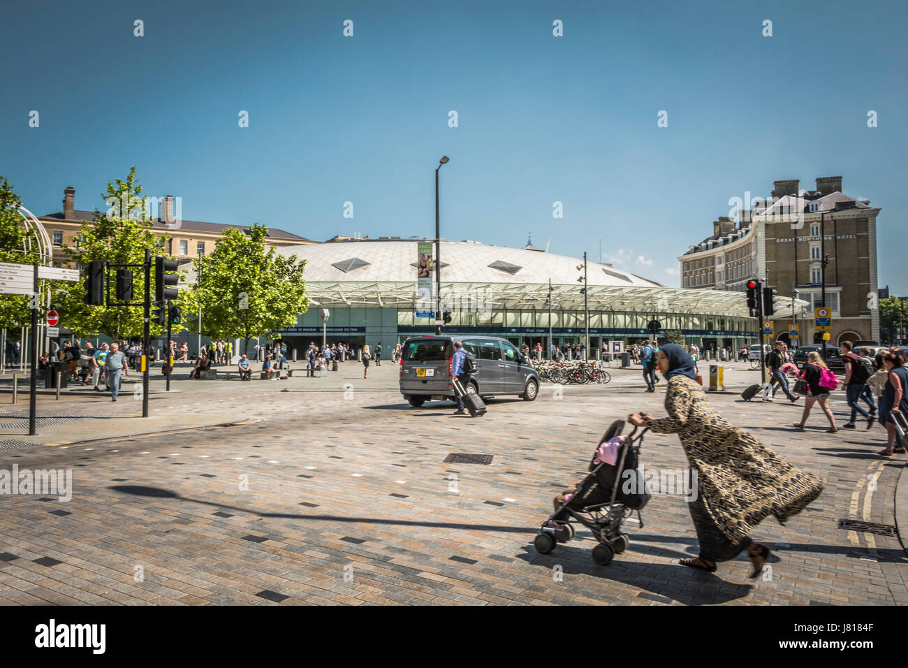 King's Cross Station on Battle Bridge Place, London, England, UK Stock ...