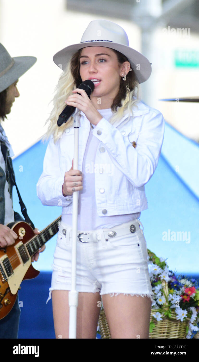 New York, USA. 26th May, 2017. Miley Cyrus performs on NBC's 'Today' at ...
