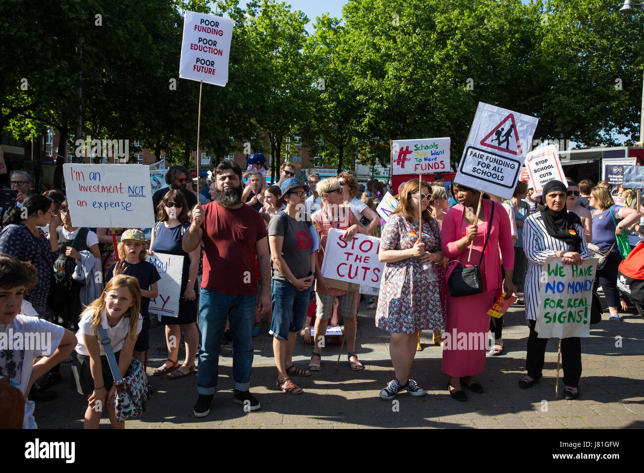 London, UK. 26th May, 2017. Parents, children and relatives ...