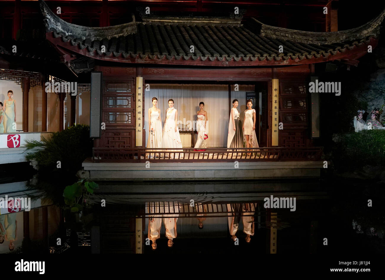 Suzhou, China's Jiangsu Province. 26th May, 2017. Models present ...
