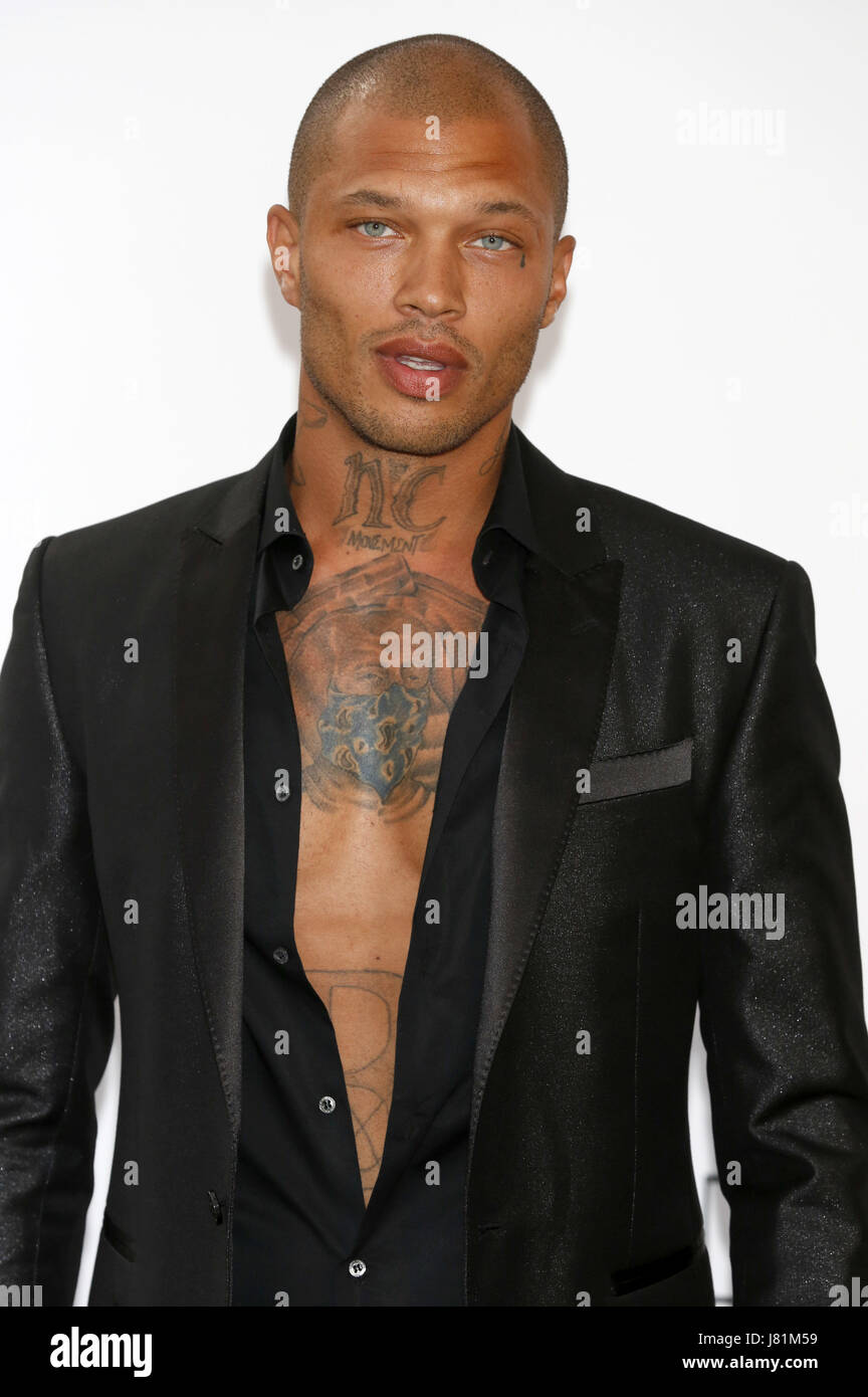 Antibes, Frankreich. 25th May, 2017. Jeremy Meeks attending the amfAR's ...