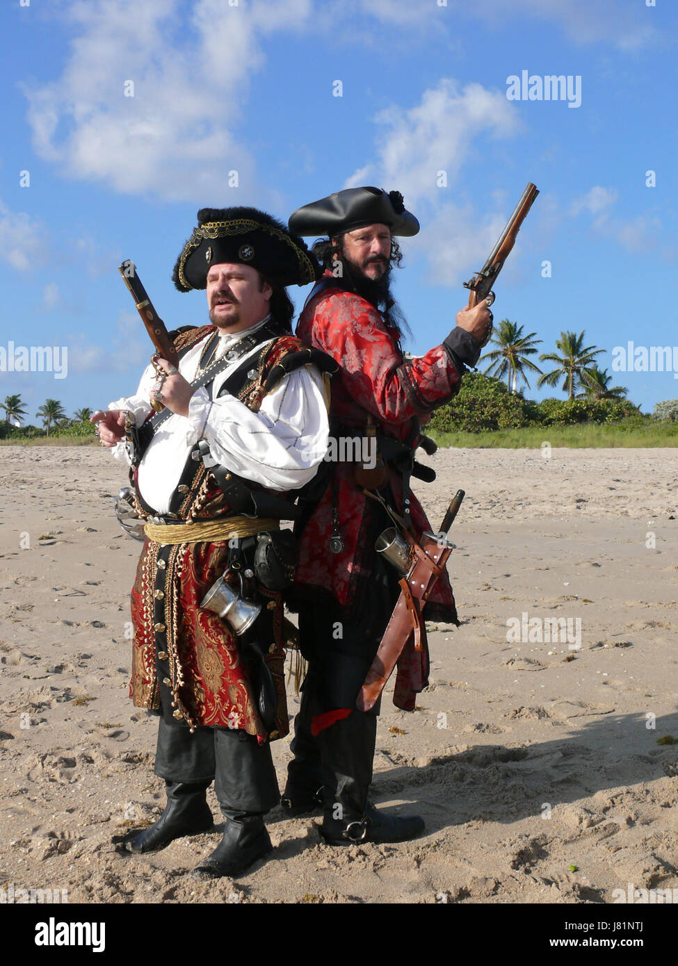 Two dueling men hi-res stock photography and images - Alamy