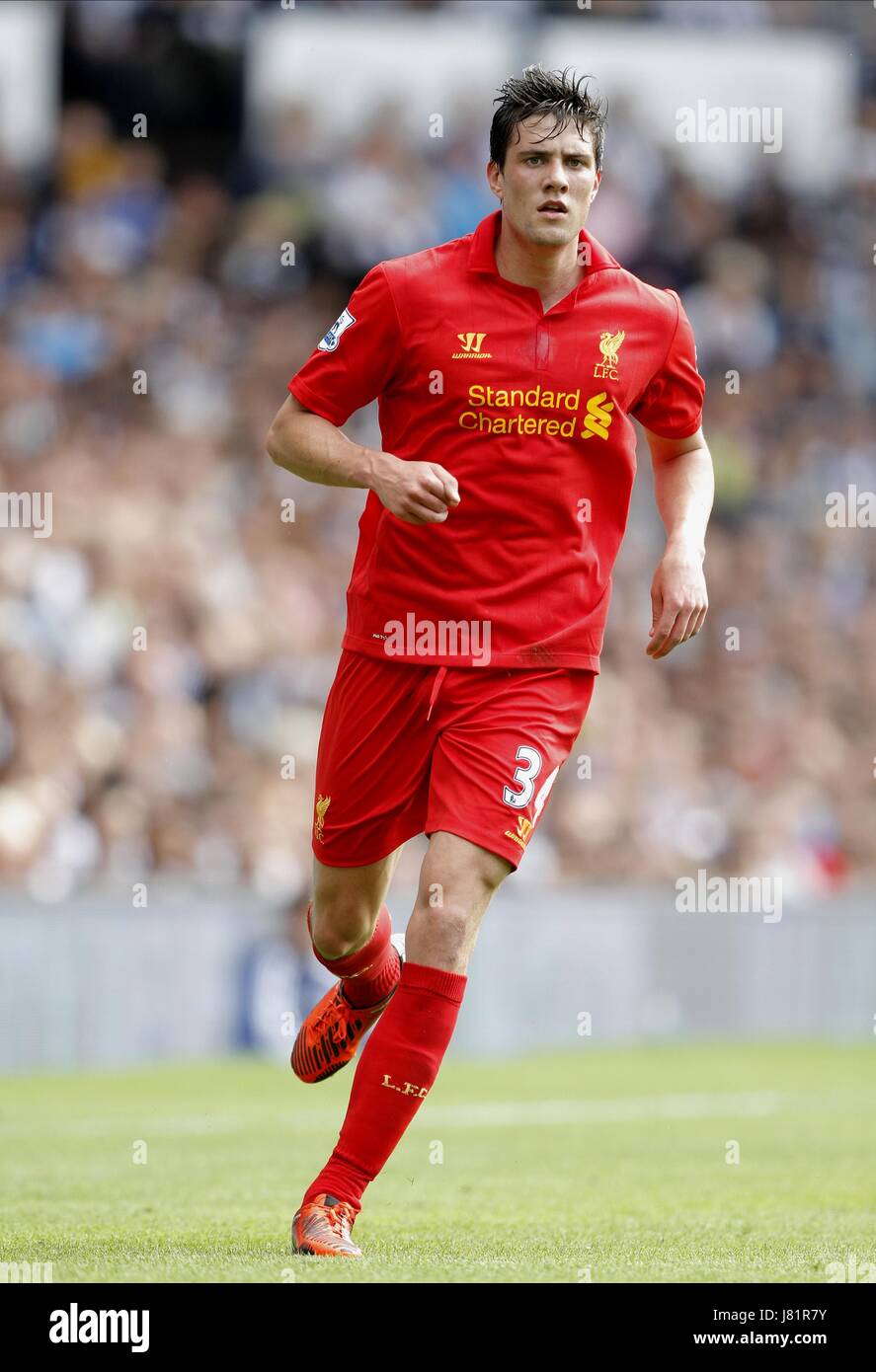 Martin kelly west bromwich albion hi-res stock photography and images ...