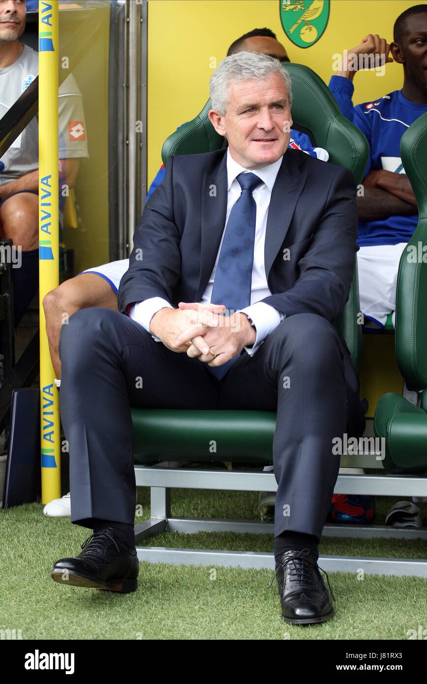 Queens Park Rangers Football Club High Resolution Stock Photography and ...