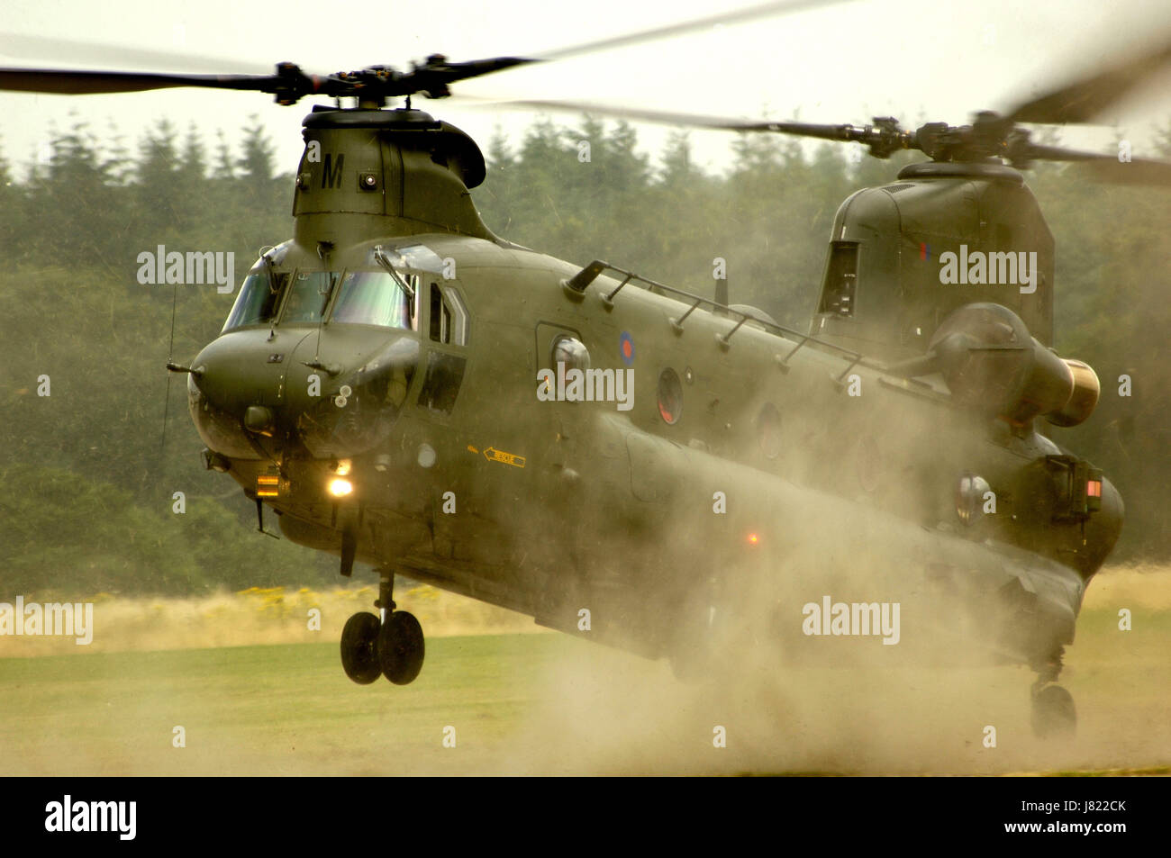Royal Air Force Boeing Chinook landing at airfield Stock Photo - Alamy