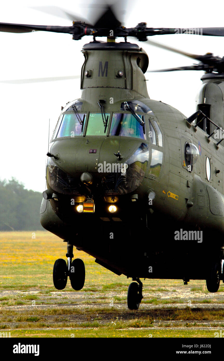 Royal Air Force Boeing Chinook landing at airfield Stock Photo - Alamy