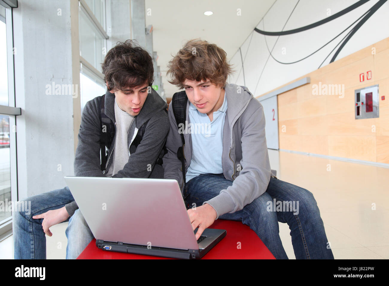 hall laptop notebook computers computer laugh laughs laughing twit ...