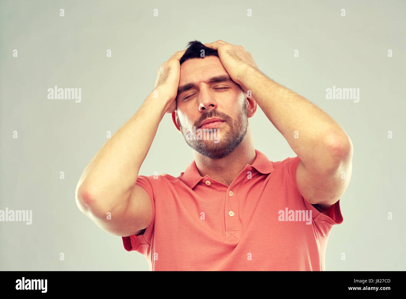Man unhappy hi-res stock photography and images - Alamy