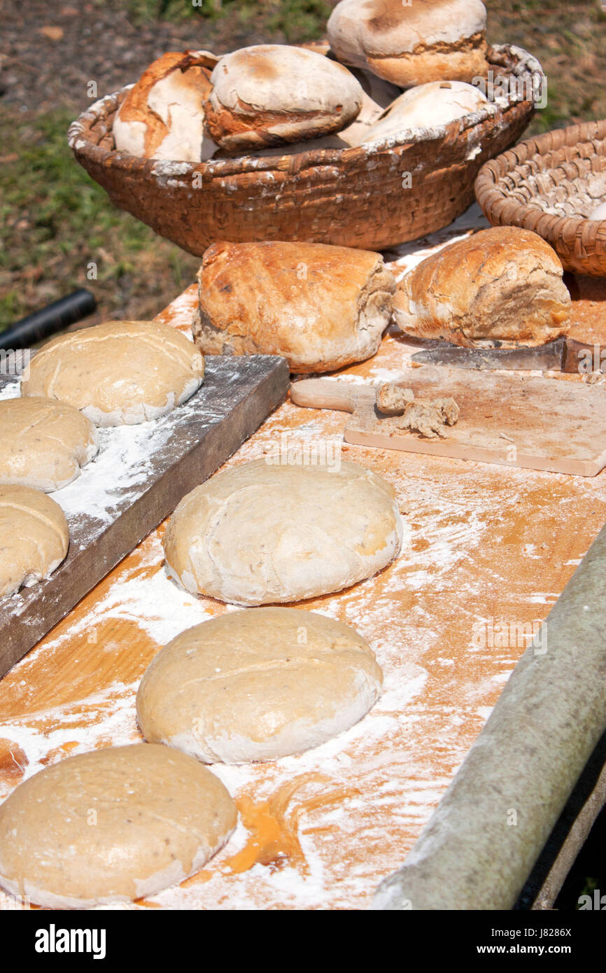 food aliment bread wood boil cooks boiling cooking prepare traditional ...